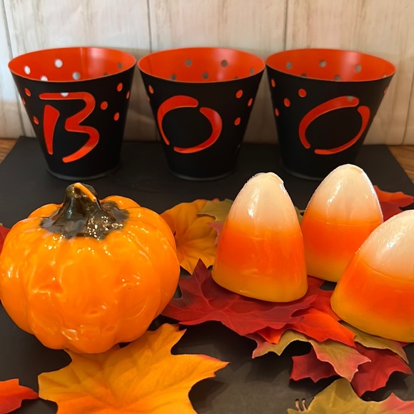Hallmark | Holiday | Halloween Boo Bundle Tins Used Candles Never ...